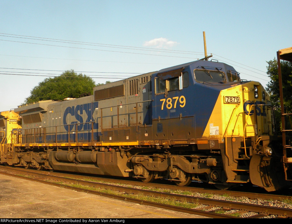 CSX 7879
